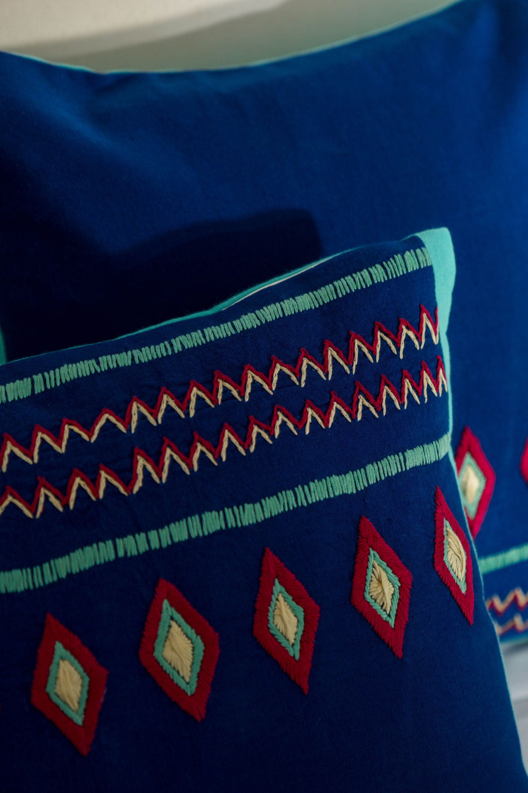 Buy Niko handmade Cushion Online - Veaves