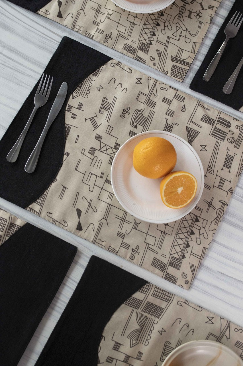 Buy Handmade Insolite Table Mats - Set Of 6 Pcs Online